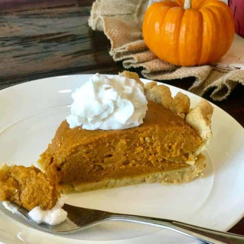 Deep Dish Vegan Pumpkin Pie (gluten free option) - Audrey Dunham