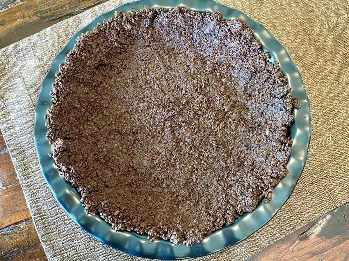 5-Ingredient Vegan Thin Mint Ice Cream Pie - Audrey Dunham